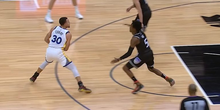 Top 10 Offensive Moves Every Basketball Player Must Know - Adrionox